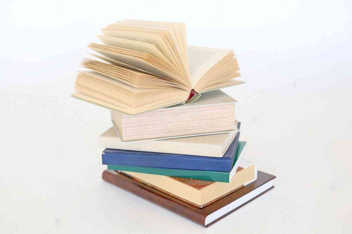 Top 10 Must-Read Bridge Books for Beginners | Bridge Champ